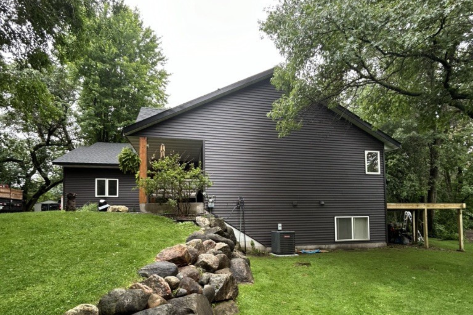 Vinyl Siding Replacement in Big Lake MN | eRoof